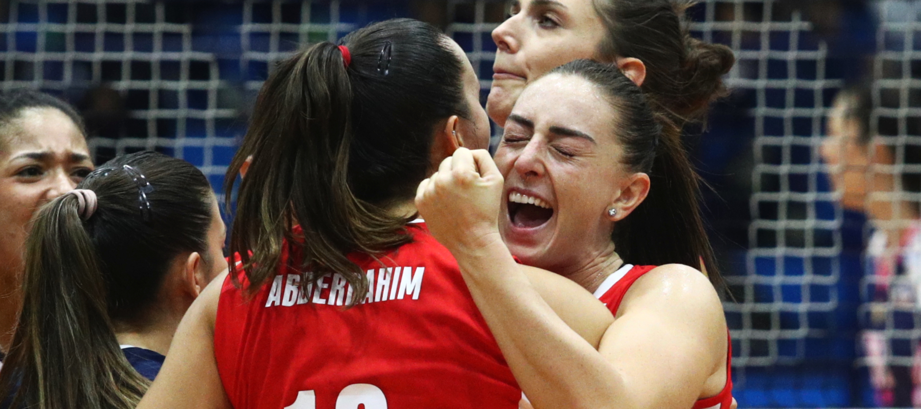 Θρύλος στην Βουδαπέστη, ιστορική πρόκριση στο CEV Champions League!
